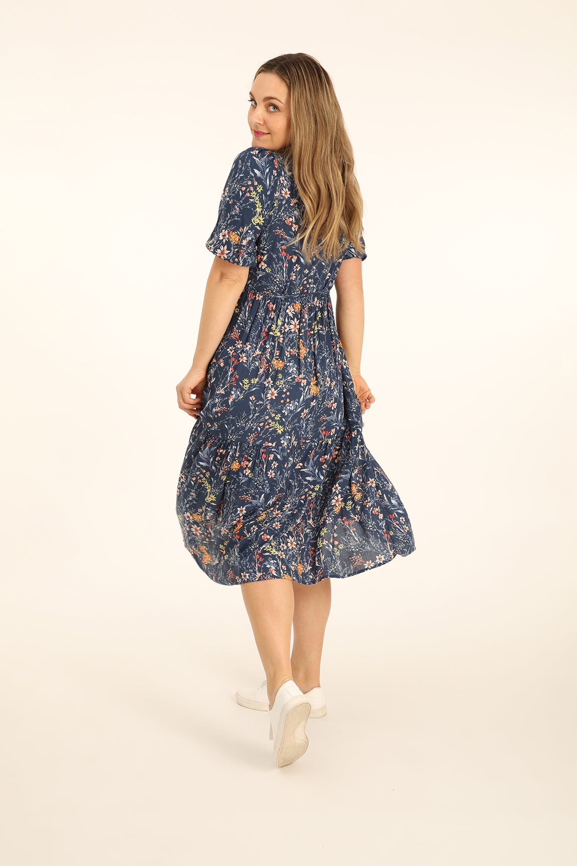 Caroline Eve | Shop Women's Fashion Online