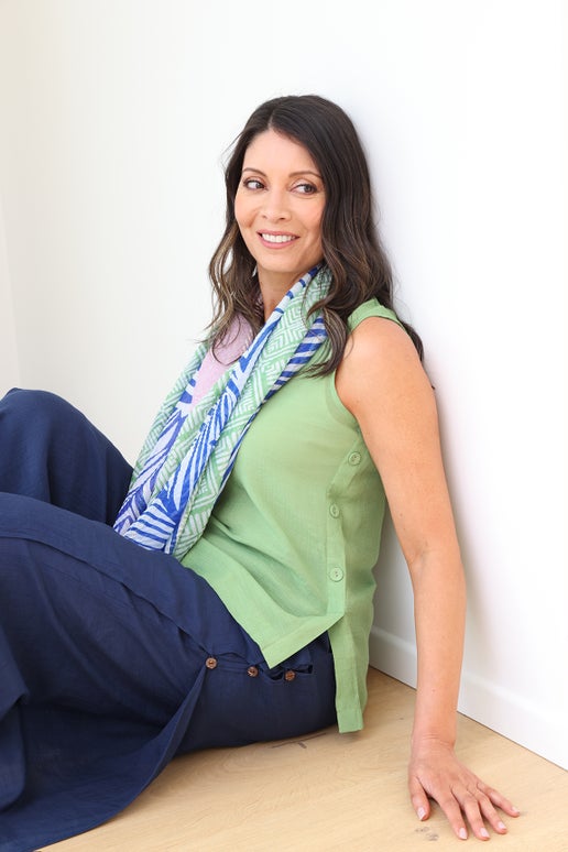 Soft Cross Hatch Top in Green | Caroline Eve