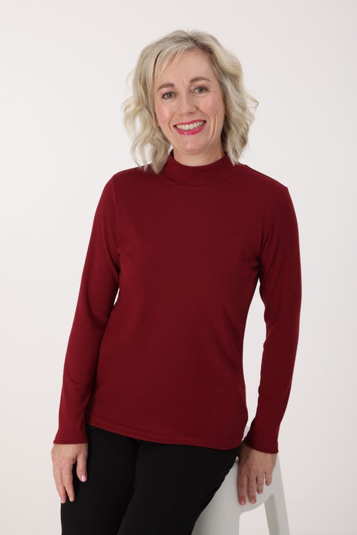 Cotton Rich Skivvies Top in Berry | Caroline Eve